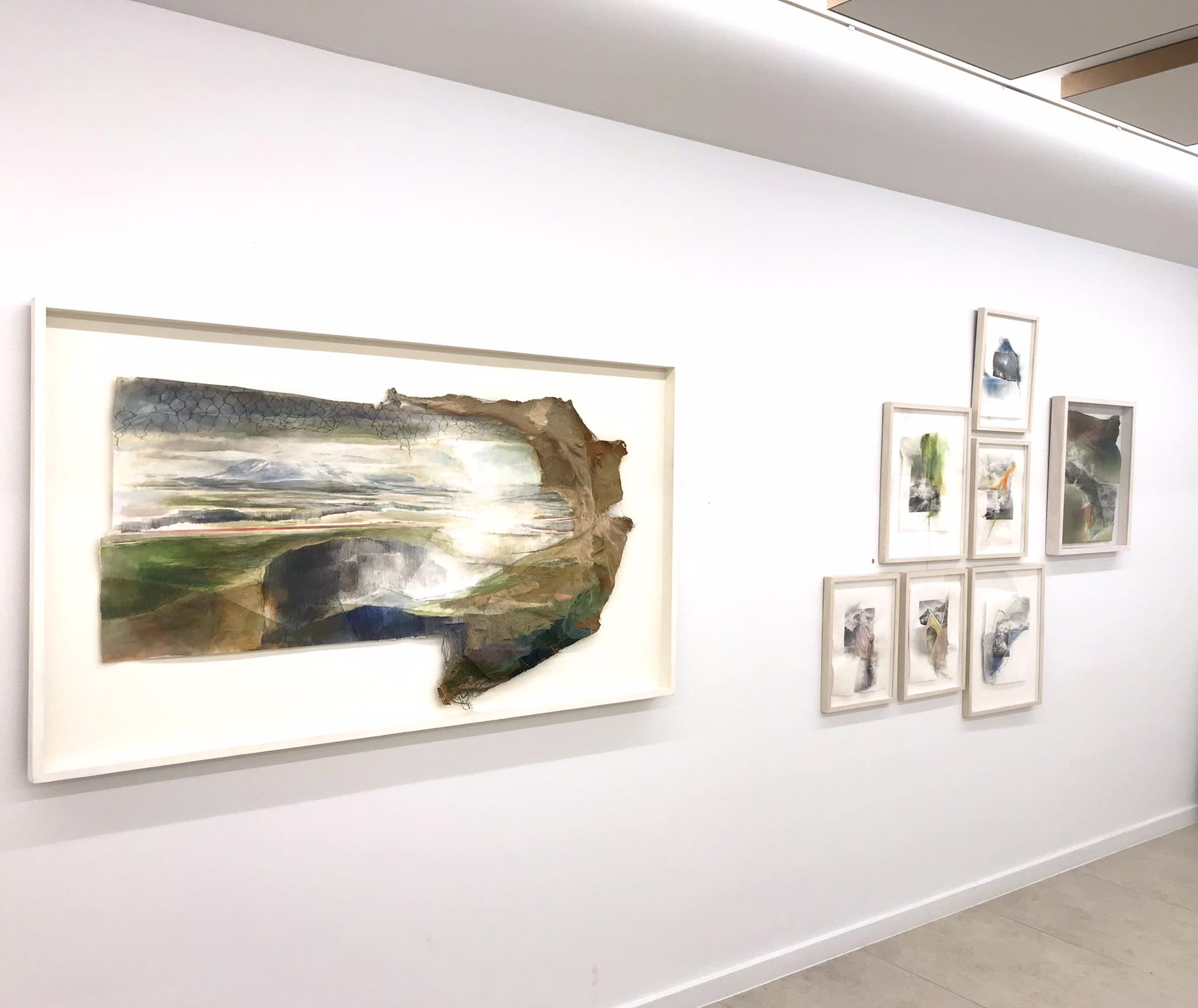 ‘In her hands’, de complexiteit van tegenstrijdige gevoelens harmonieus ...